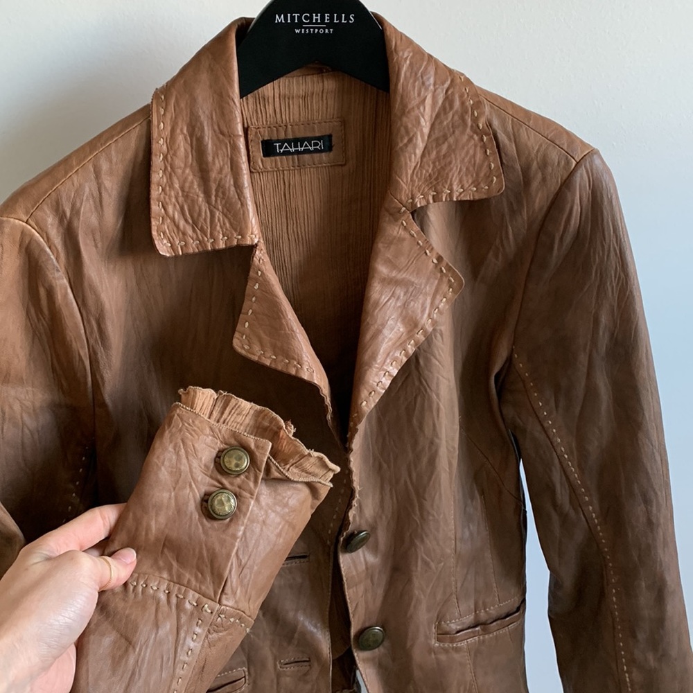 Brown Leather Jacket With Cute Details - Gem